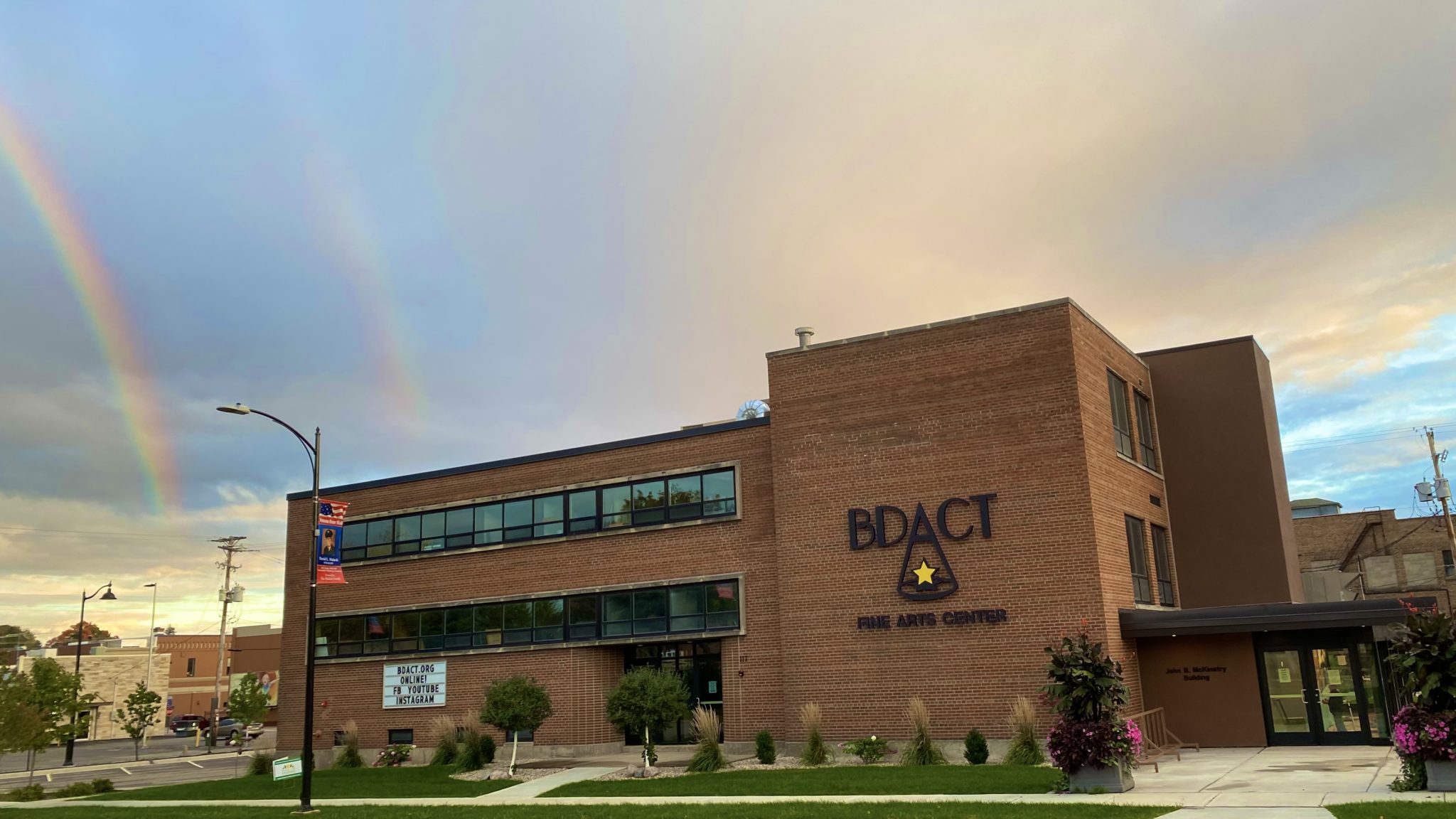 El concierto de villancicos navideños del One Voice Children’s Chorus ...